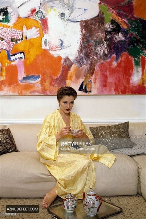 Daniela Silverio Feet Aznudefeet