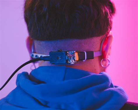 Locate Sense Entrevista A Esteban Celis Artista Cyborg Texto Por