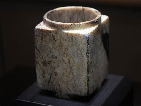 玉映金辉②从神树到玉琮，看中华文明的多元融合