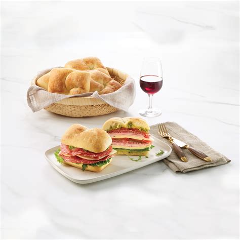 Square Kaiser Bread Bridor