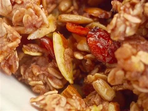 Homemade Cranberry Nut Granola Recipe Giada De Laurentiis Food Network