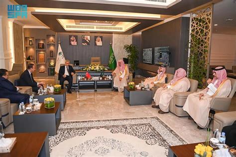 صحيفة عاجلمتحدث الشؤون الإسلامية ندعو المواطنين للإبلاغ عن أي تقصير