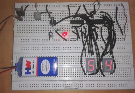 Simple Digital Stopwatch Circuit Diagram Using 555 Timer Ic And Cd 4033