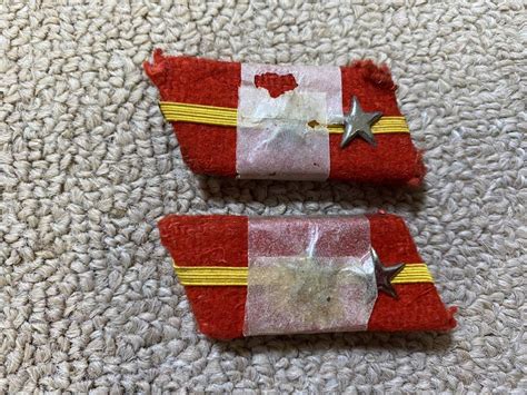 戦前 戦中 旧日本軍 大日本帝国 軍服装飾品 軍装品 軍隊物 階級章 襟章 陸軍 中佐 中尉 階級章 詳細不明歴史資料 戦争資料hr部隊