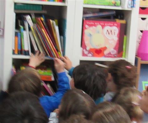 INFANTIL de GRACIA ÑAC ÑAC EL MONSTRUO COMELIBROS CUENTACUENTOS EN FAMILIA