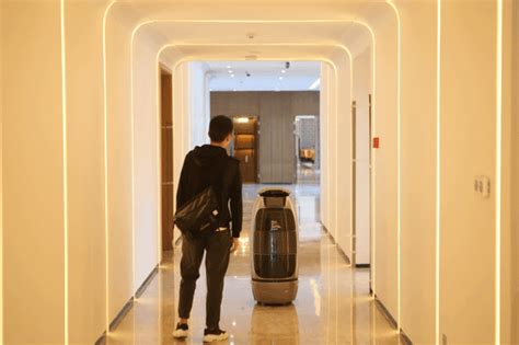 日本机器人酒店Henn n Hotel解雇机器人员工 网友不用担心被取代了 智客号