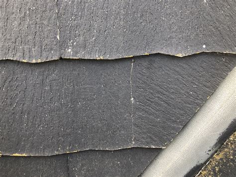 築15年の建物で発生した屋根材の異常な劣化状況 正真建工