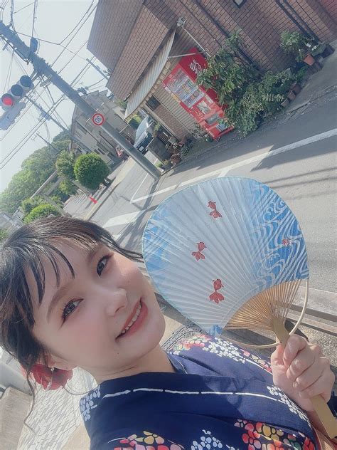 相良 茉優 On Twitter 7月31日に創刊する新雑誌 「グラビアチャンピオン」に掲載していただくことになりました！ なんと、連載