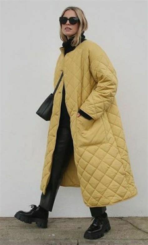 Pin by ЛЮДМИЛА on создание одежды | Winter outfit inspiration, Quilted ...