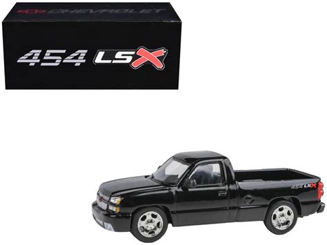 2006 Chevrolet Silverado 454 Lsx Pickup Truck Onyx 164 Diecast Model