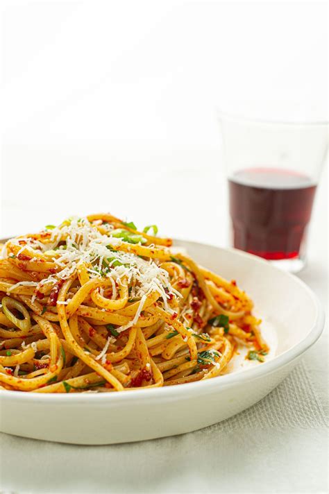 Spaghettini à lhuile tomatée https joseedistasio ca Comfort