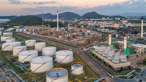 산업 석유 정유 공장 양식 산업 존 일출 및 흐린 하늘에서 볼 수 있습니다 정유 및 석유화학 공장에서 황혼 태국 공중 보기 가솔린에 대한 스톡 사진 및 기타 이미지 Istock