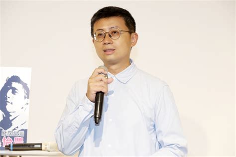 新聞 呱吉現身立院場外怒飆五字經嗆黃國昌 真小 Gossiping板 Disp Bbs