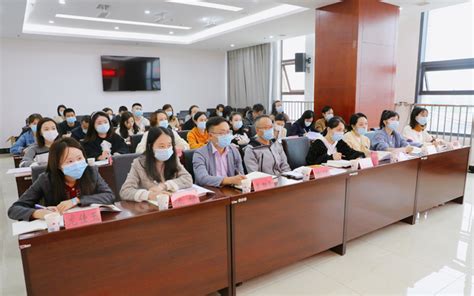 贡井区：学习贯彻党的二十大精神区委宣讲团动员会暨集体备课会召开 贡井之窗
