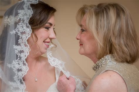 Mother Daughter Wedding Pictures Popsugar Love And Sex