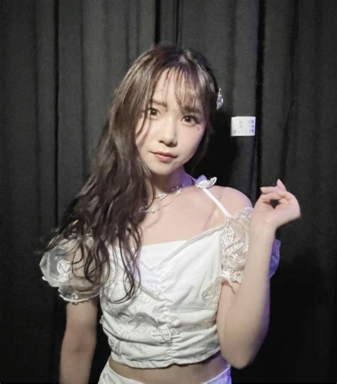 S級美少女真下華穂の水着画像21枚純白ビキニ姿が可愛すぎてやばいです 美女の集い