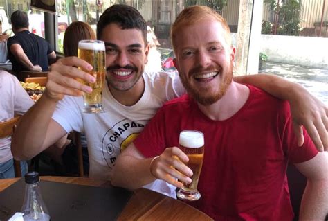 Manoel Vicente é Visto Com O Namorado Em Almoço Romântico No Rio De