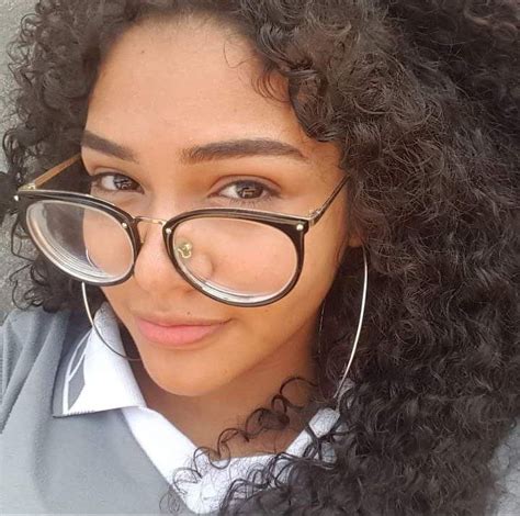 Morena Hoastie Adult Gallery Host
