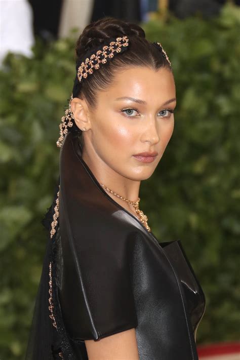 Bella Hadid Met Gala 2018 • Celebmafia