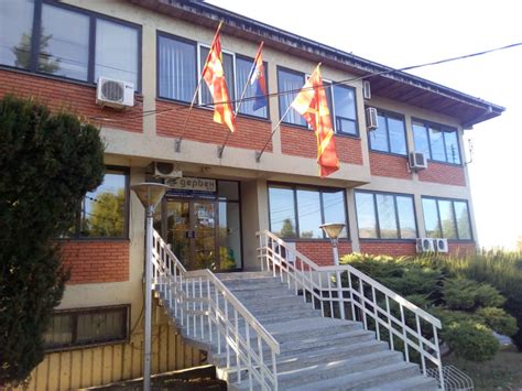 Во Фабриката за вода има доволни количества на вода за пиење но сепак треба рационално да се