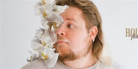 نیکولاس اسمیت Nicholas Smith والا موزیک