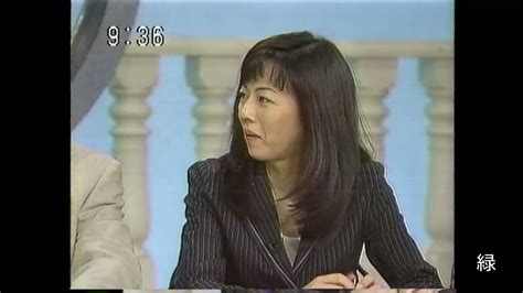 関谷亜矢子アナきわどいスリットのミニスカの奥に見えた Magmoe