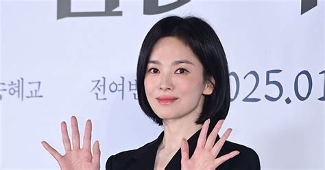 송혜교 복수극 다음은 오컬트 ‘검은 수녀들…‘장르물 여신 노린다