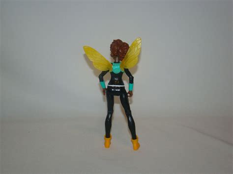 Dc Super Hero Girls Bumblebee Geekedouttoys