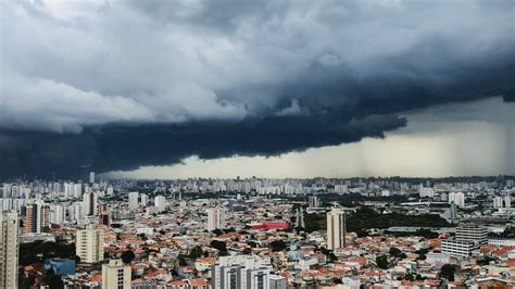 Semana Santa Será De Chuva Na Maior Parte Do País Veja Previsão