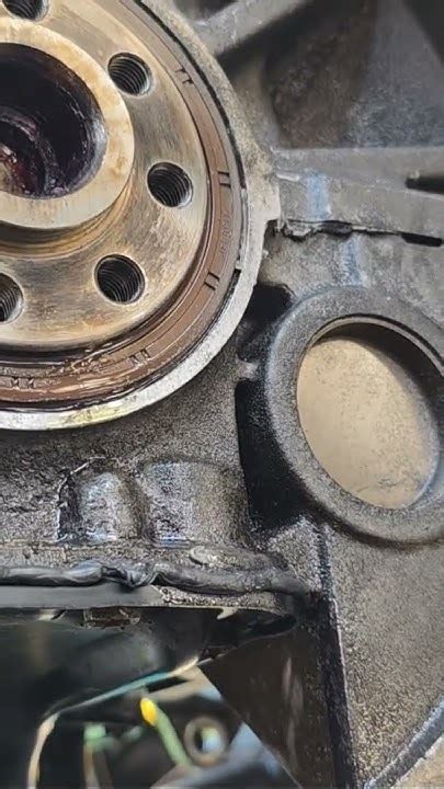 Rear Main Seal Leak Youtube