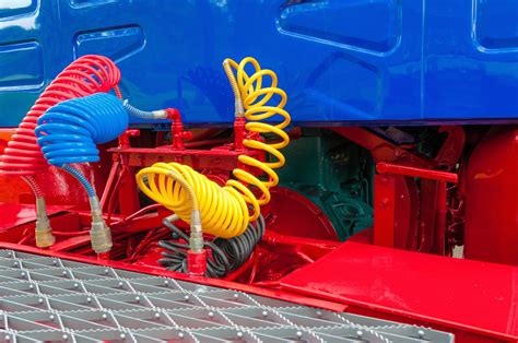 Truck Air Brake Hose Fittings For Trailer Applications