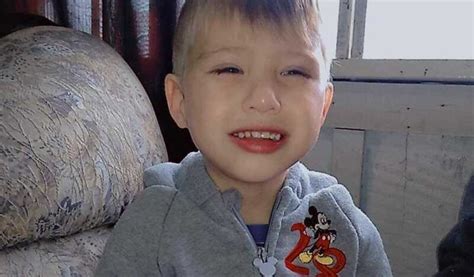 Iago Foi Diagnosticado Como Autista E Precisa Da Nossa Ajuda