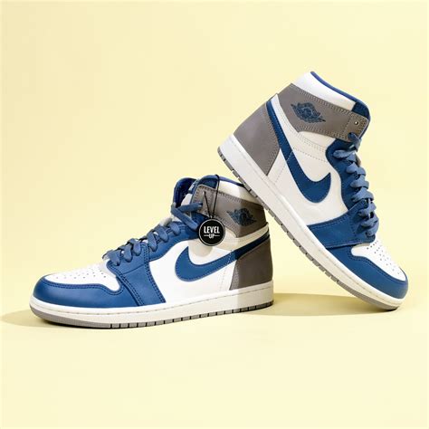Jual Air Jordan 1 Retro High Og True Blue 100 Original Shopee Indonesia