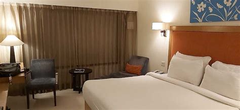GIS SELECT BANJARA HILLS 100 Money Back 𝗕𝗢𝗢𝗞 Hyderabad Hotel 𝘄𝗶𝘁𝗵 𝗙𝗥𝗘𝗘