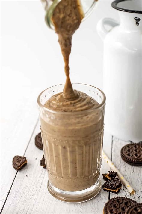 Easy Oreo Protein Milkshake Cookies And Cream Bites Of Wellness