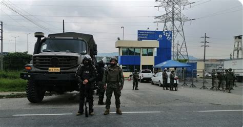 Un Nuevo Motín En Una Cárcel De Ecuador Se Salda Con 24 Muertos Y Medio