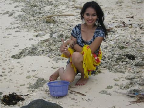 Info Terbaru Update Gratis Lengkap Foto Seksi Dan Hot Kartika Putri