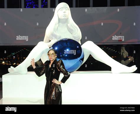 Lady Gaga Unveils A Sculpture Of Herself By Artist Jeff Koons During