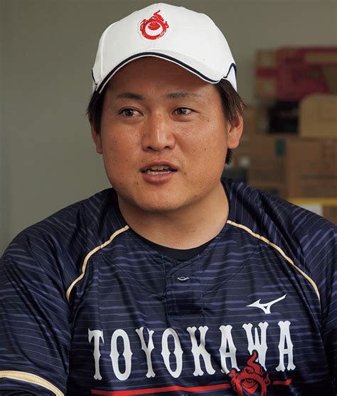 豊川高・モイセエフ・ニキータ外野手 新基準バット第1号の衝撃「トリプルスリーを達成して、見ている人を楽しませる選手になりたいです