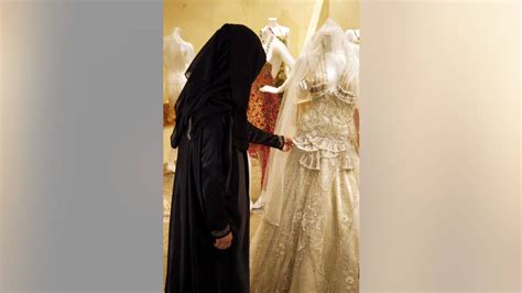 Growing Number Of Single Saudi Women Challenge Conservative Society On