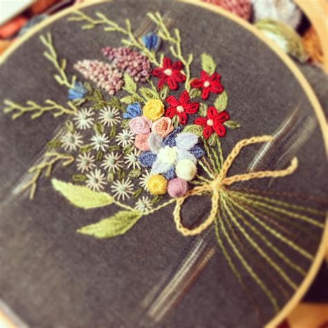 핸드메이드자수타그램프랑스자수수놓기 일단 완성 Embroidery Patterns Embroidery Designs