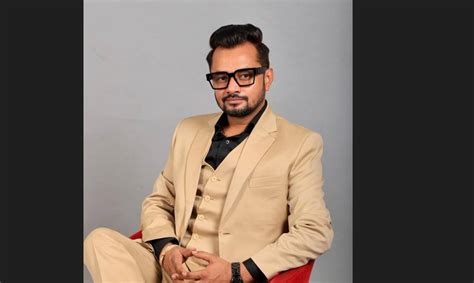 Dhiraj Singh Entrepreneur Whose Mission In Life To Help India Grow