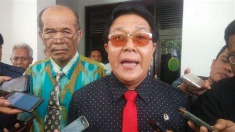 Biodata Profil Erintuah Damanik Hakim Ketua Yang Vonis Bebas Anak