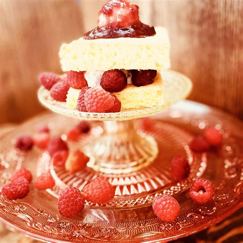 Raspberry Shortcake Dlicious Treats