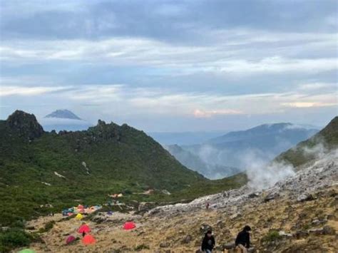 7 Tempat Wisata Hits di Sumatera Utara, Nomor 1 Berstatus UNESCO Global ...