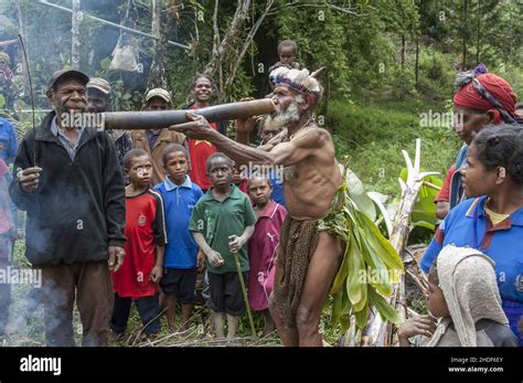 Papua New Guinea Eastern Highlands Goroka An Almost Naked Papuan