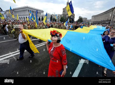 Картинки С Днем независимости Украины 33 фото