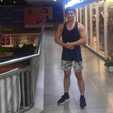 Kuru Kiro Male Escort In Makati City
