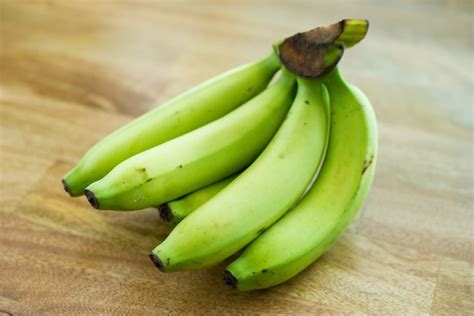 6 Beneficios Para La Salud Del Plátano Verde Maestria Salud
