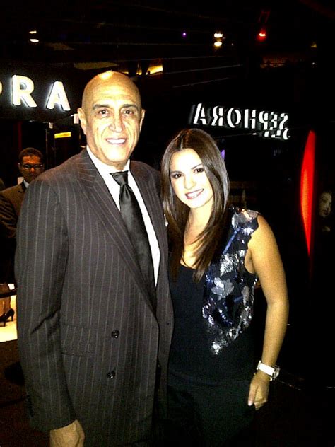 Maite Perroni na festa de pré lançamento da loja de cosméticos Sephora